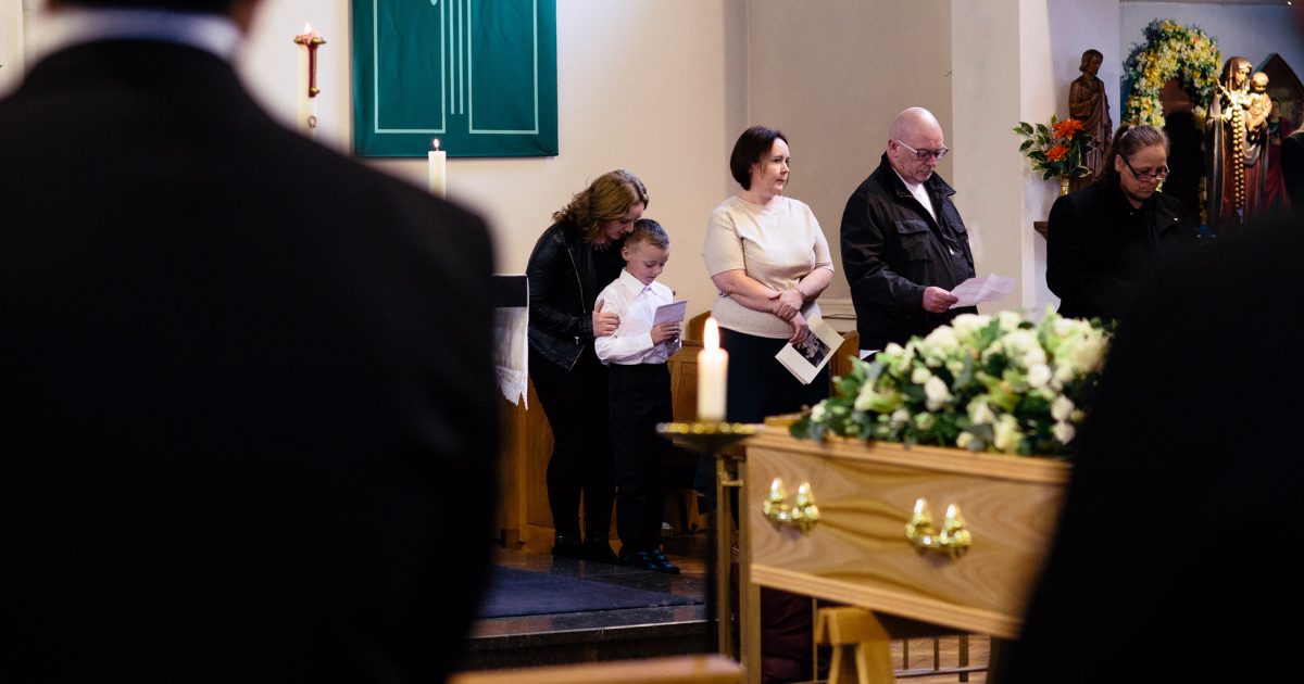 Funeral & Cremation Services in London – Poppy's Funerals