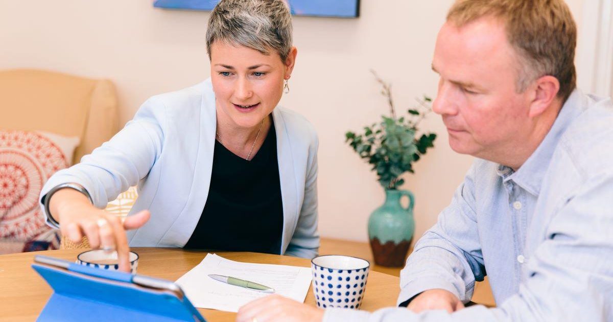 First steps to take after someone dies – Poppy's Funerals